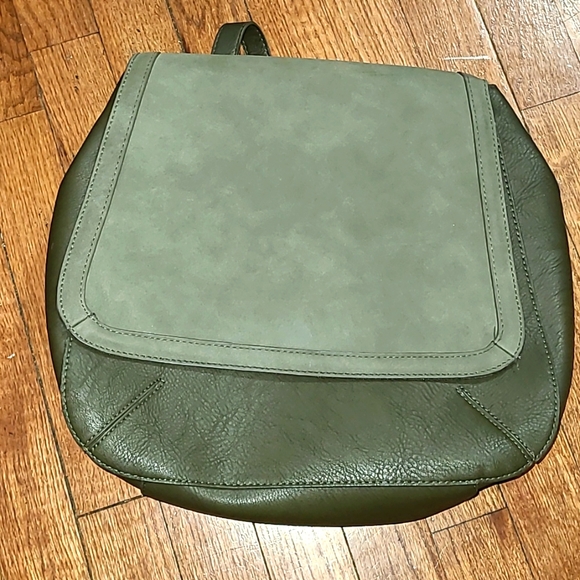 Universal Thread | Bags | Universal Thread Olive Green Backpack | Poshmark